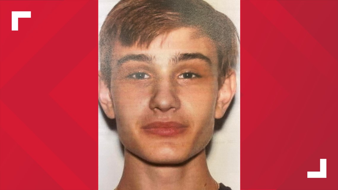 Sheriff: Florida teen arrested for deadly crash that killed 6 | wtsp.com