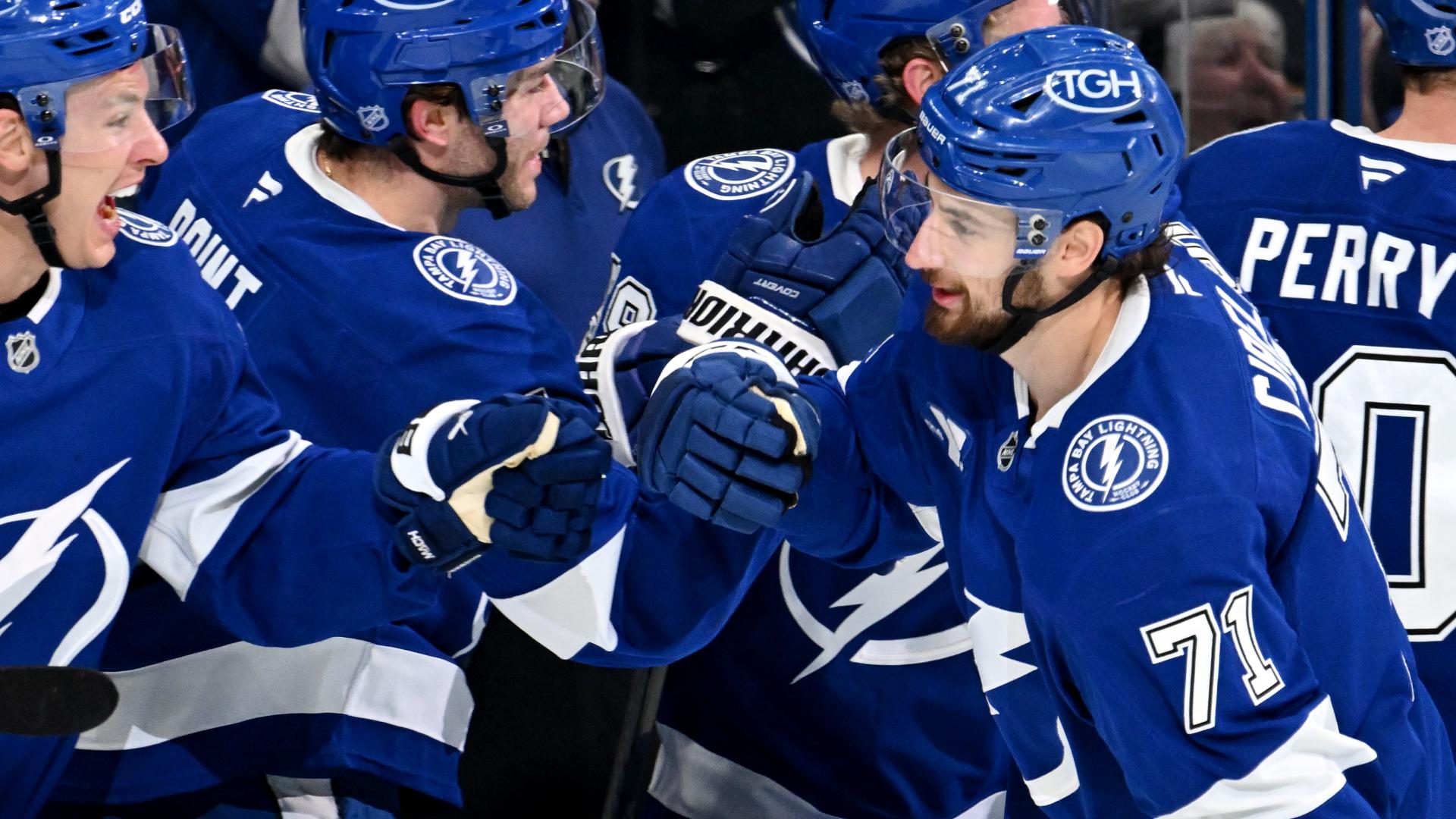 Lightning beat the Penguins 6-3 to move into 1st place in the Atlantic ...