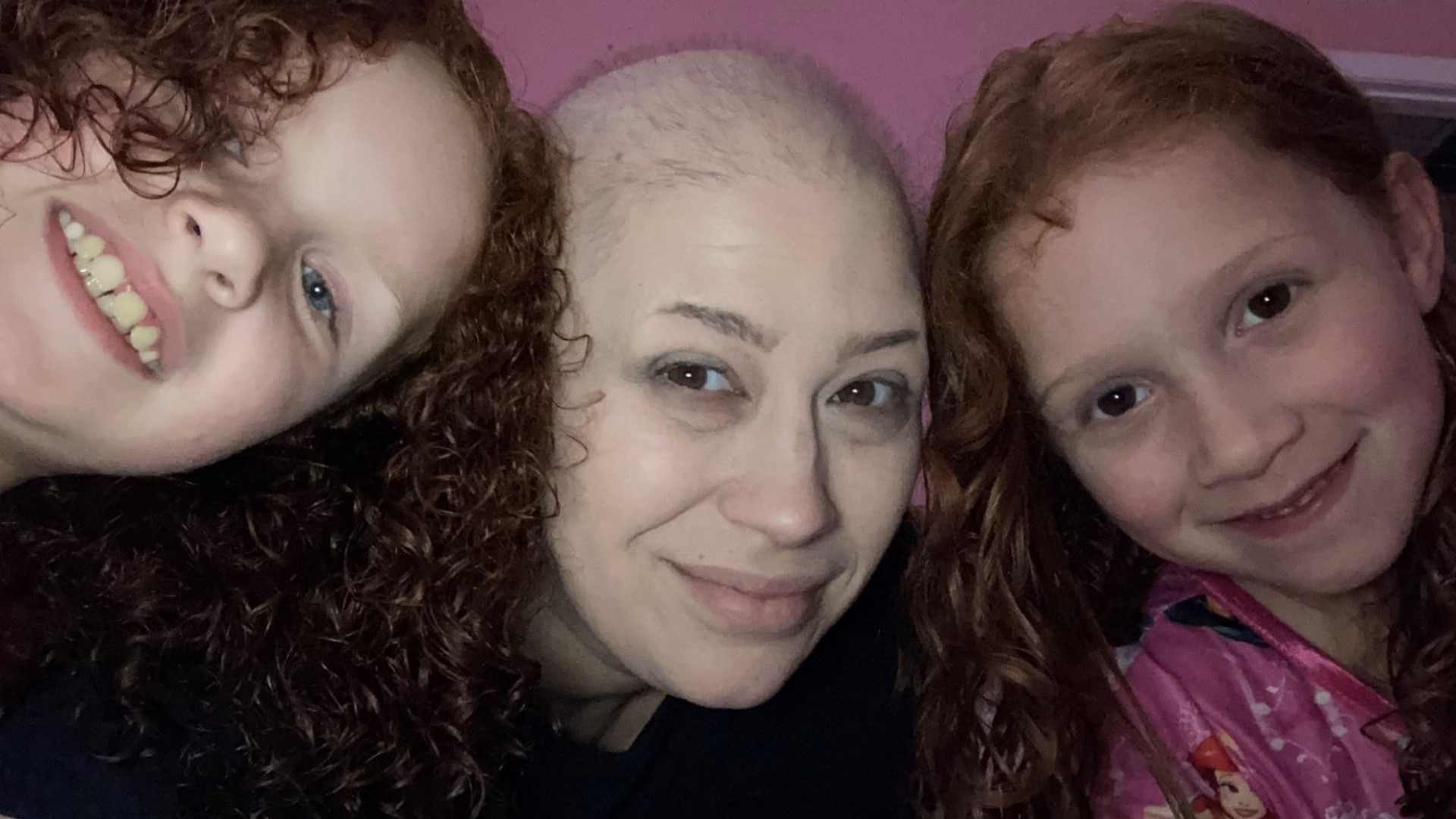 Community hosts event to support cancer-fighting mom, volunteer | wtsp.com