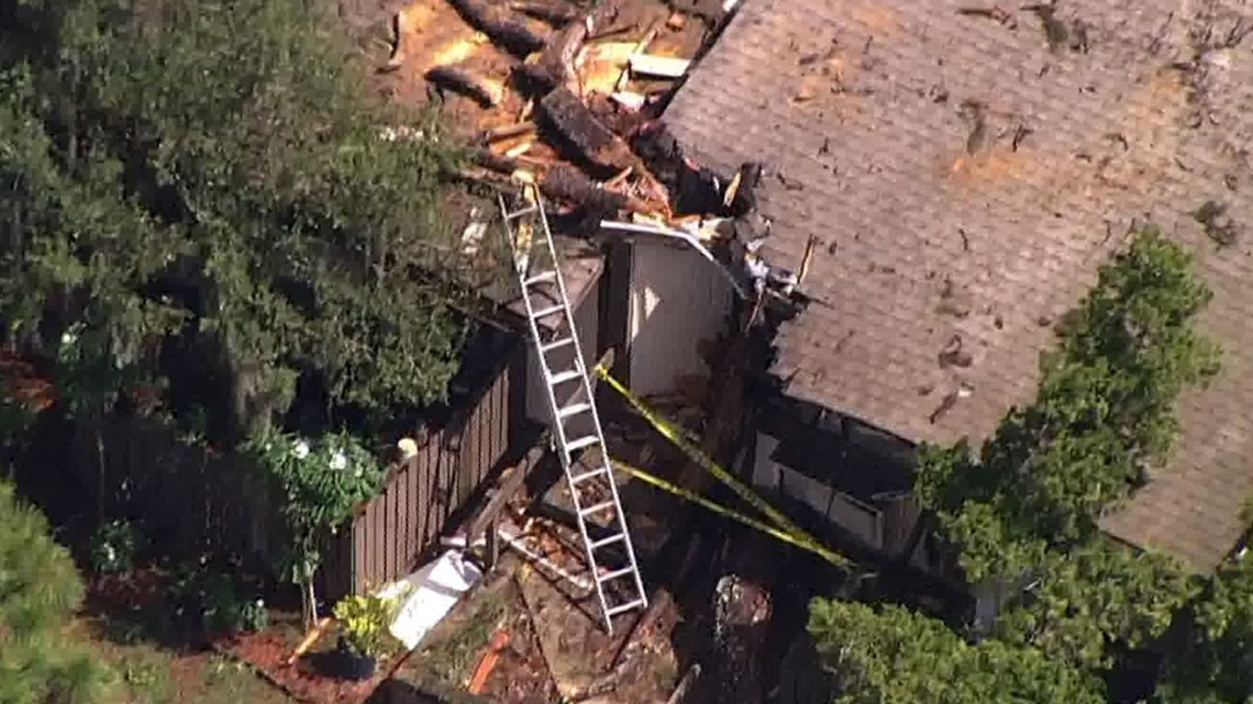 Tree falls on apartment rescue | wtsp.com