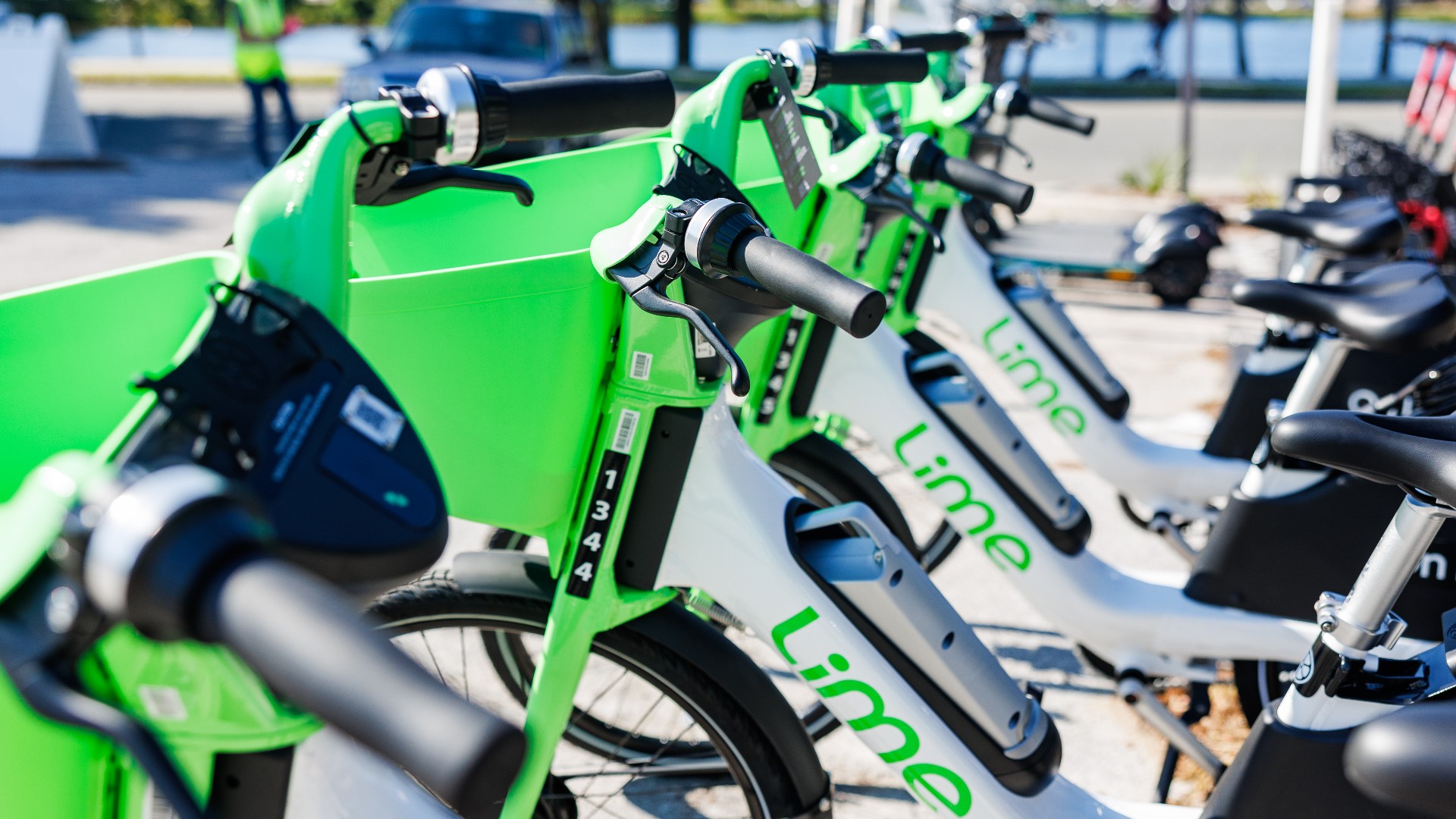 St. Pete launches new shared e-bike program through Lime | wtsp.com