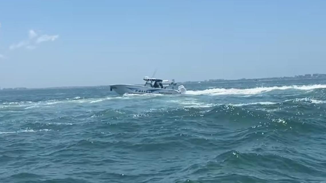 WATCH: Officials stop runaway boat in Sarasota after driver falls ...