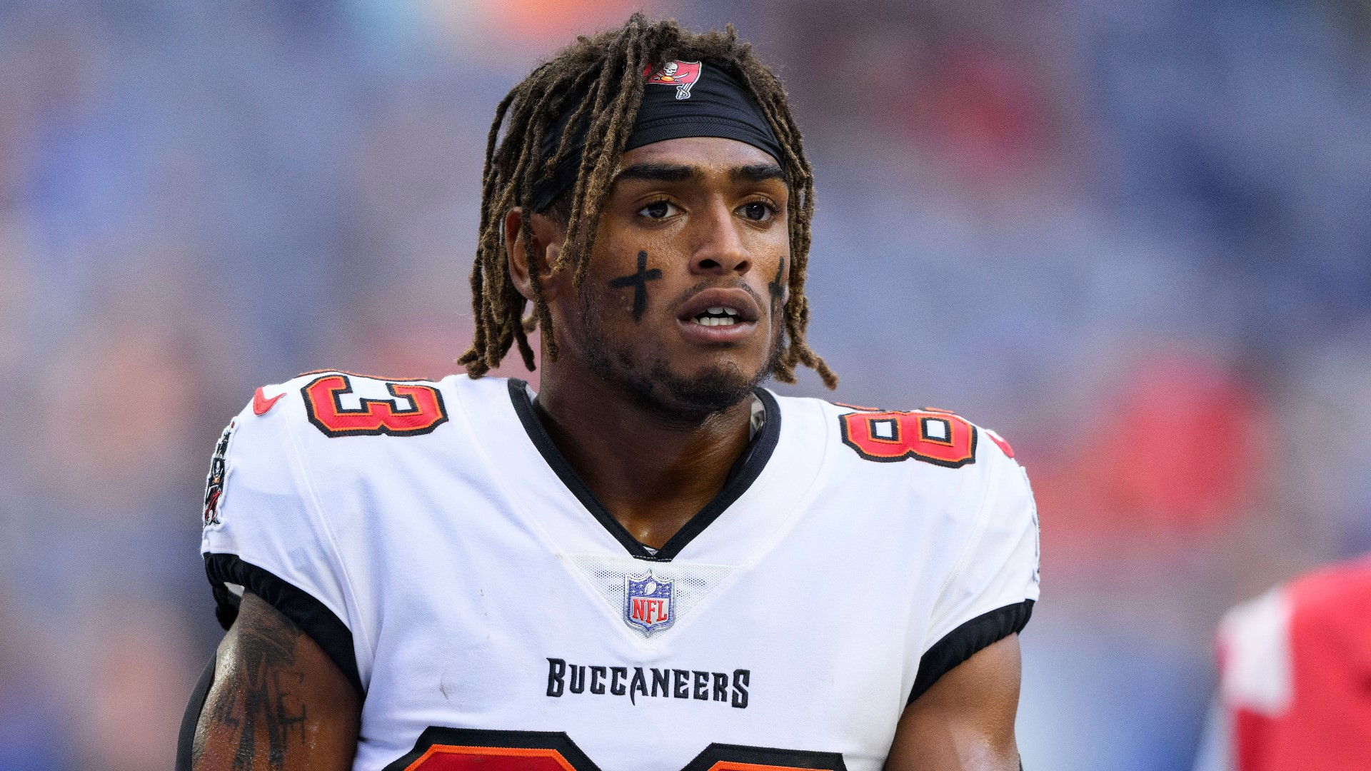 Bucs wide receiver from Fort Myers keeping hometown in mind | wtsp.com