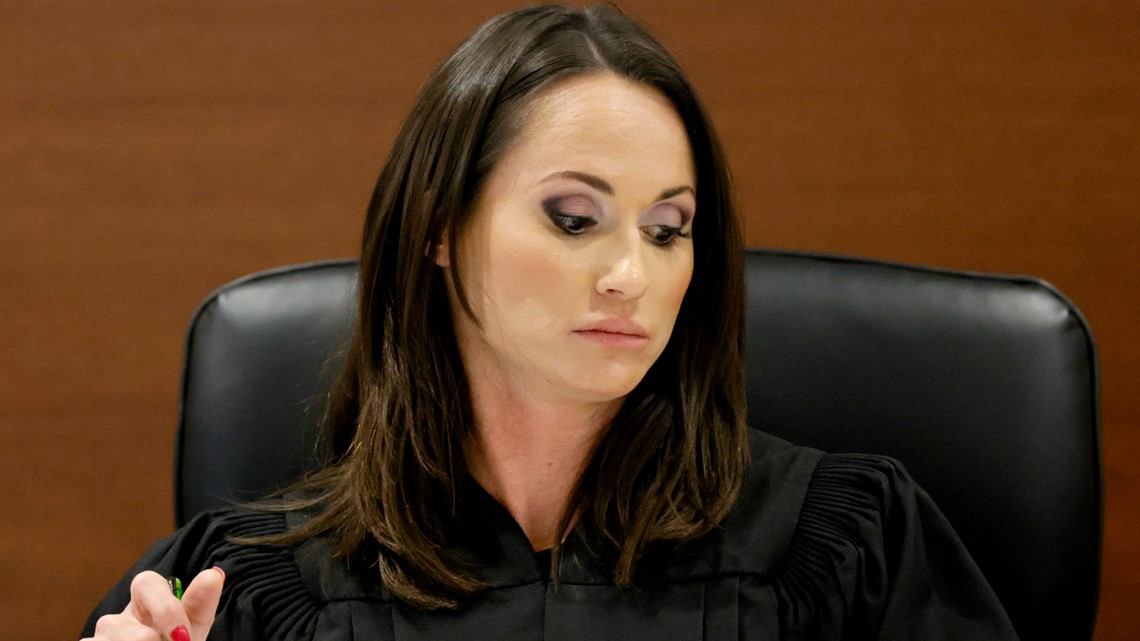 Florida school shooting judge reverses jury selection decision | wtsp.com
