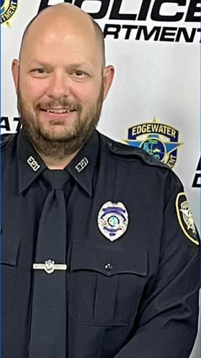 Off-duty officer shot and killed at Circle K in Florida | wtsp.com