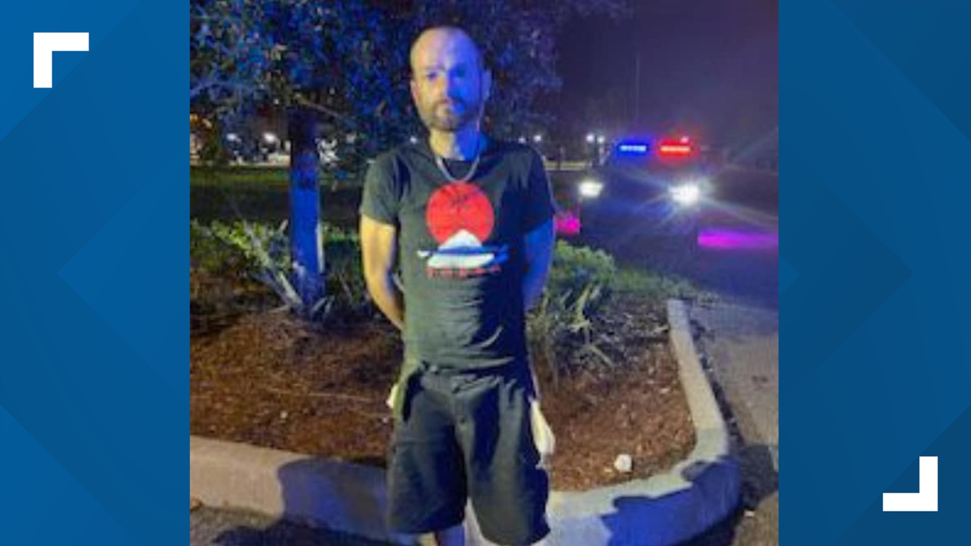 Florida man accused of stealing from Walmart filled with deputies ...