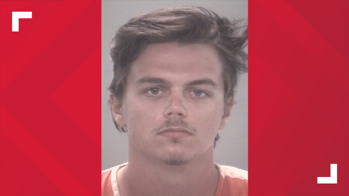 Man accused of having sexual contact with juveniles, deputies say ...