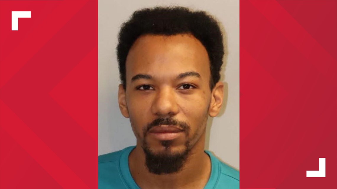 Florida high school guard accused of having sex with student | wtsp.com